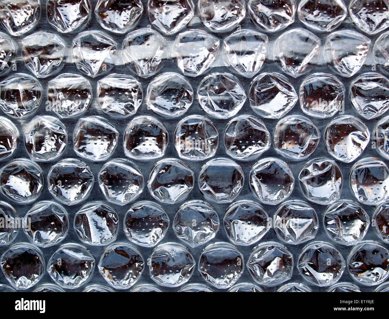 Bubble wrap hi-res stock photography and images - Alamy