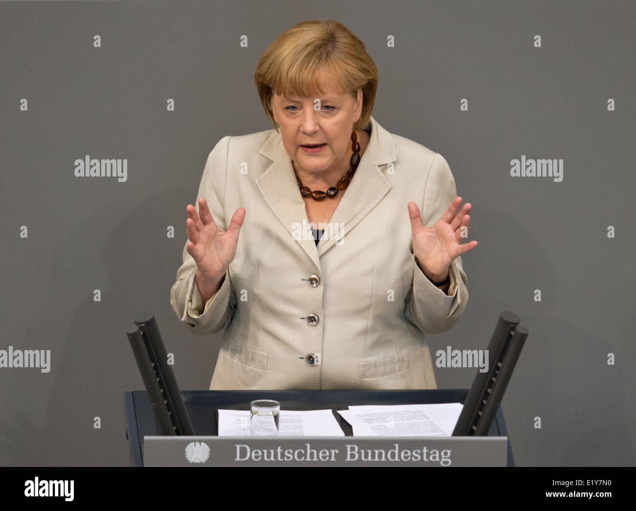 Politics politics politician german bundestag halbe hi-res stock ...