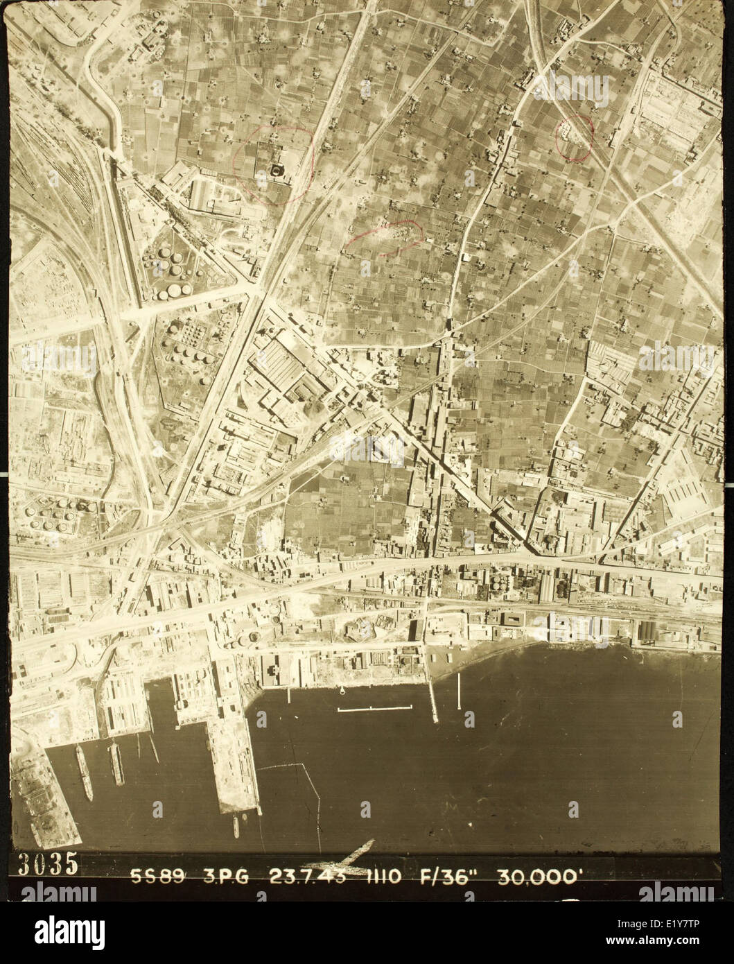 This aerial reconnaissance photo of Naples, Italy, from 1941-1945 ...
