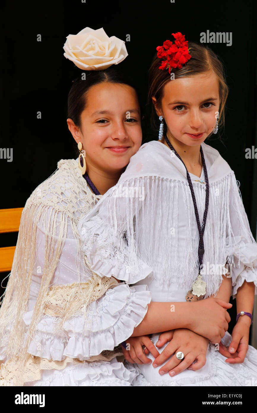 Spanish girls hi-res stock photography and images - Alamy