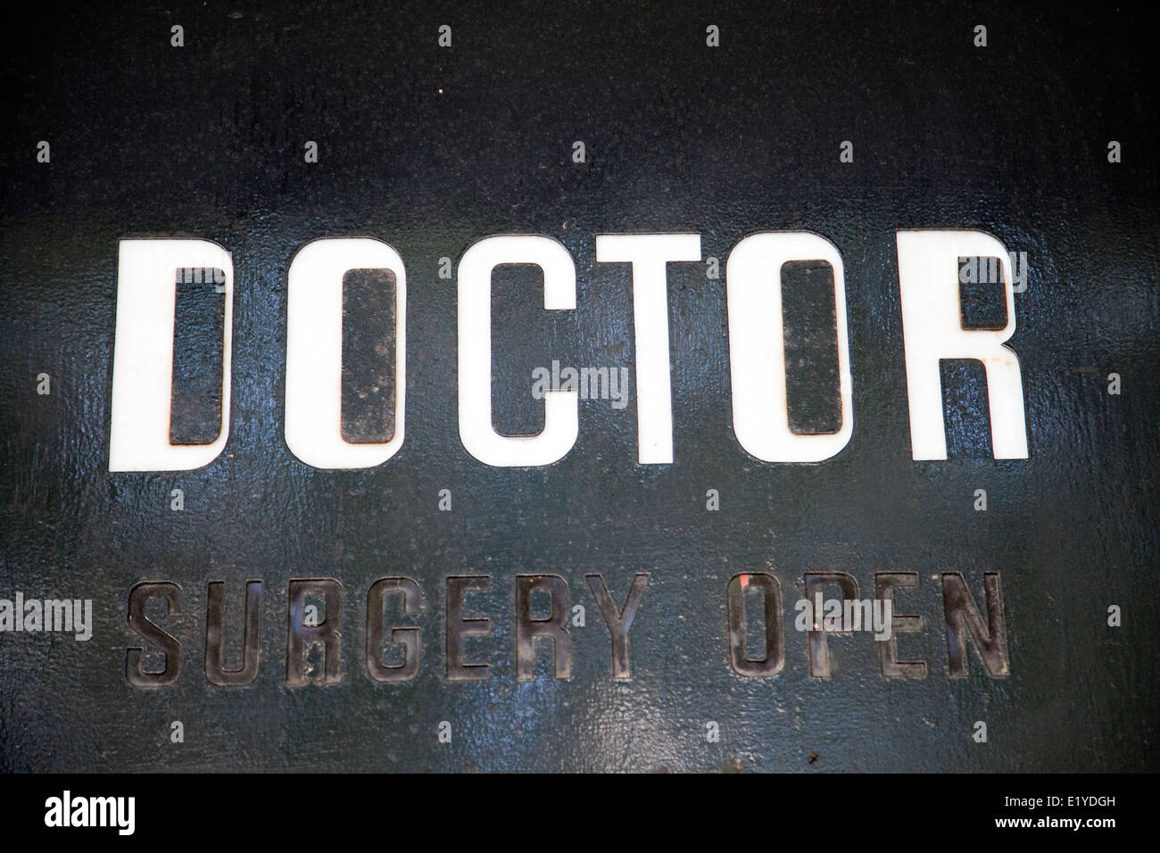 Doctors surgery sign hi-res stock photography and images - Alamy