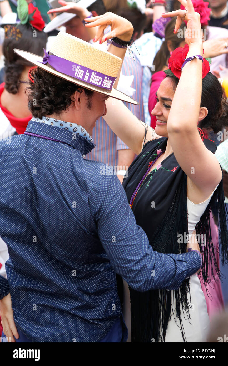 Flamenco dancing dancing spain' hi-res stock photography and images - Alamy