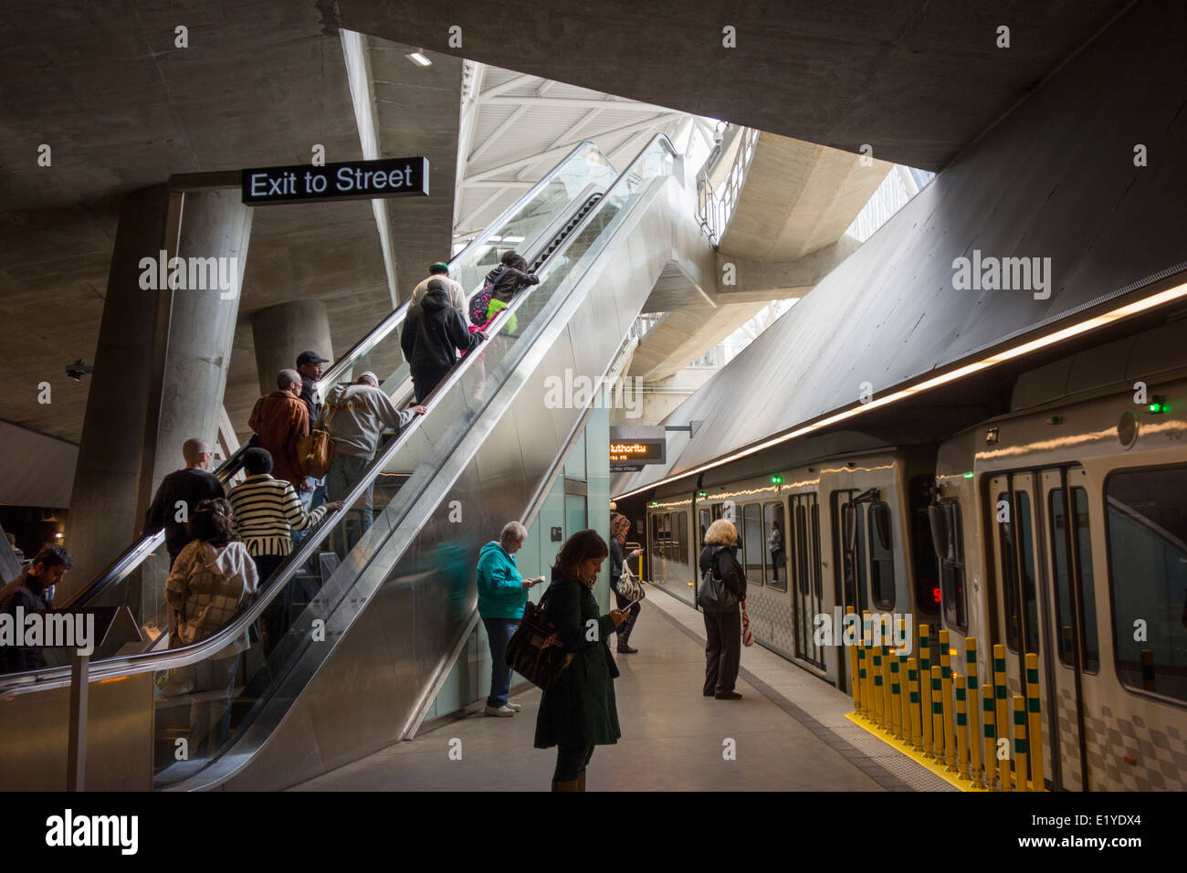 Pittsburgh subway hi-res stock photography and images - Alamy