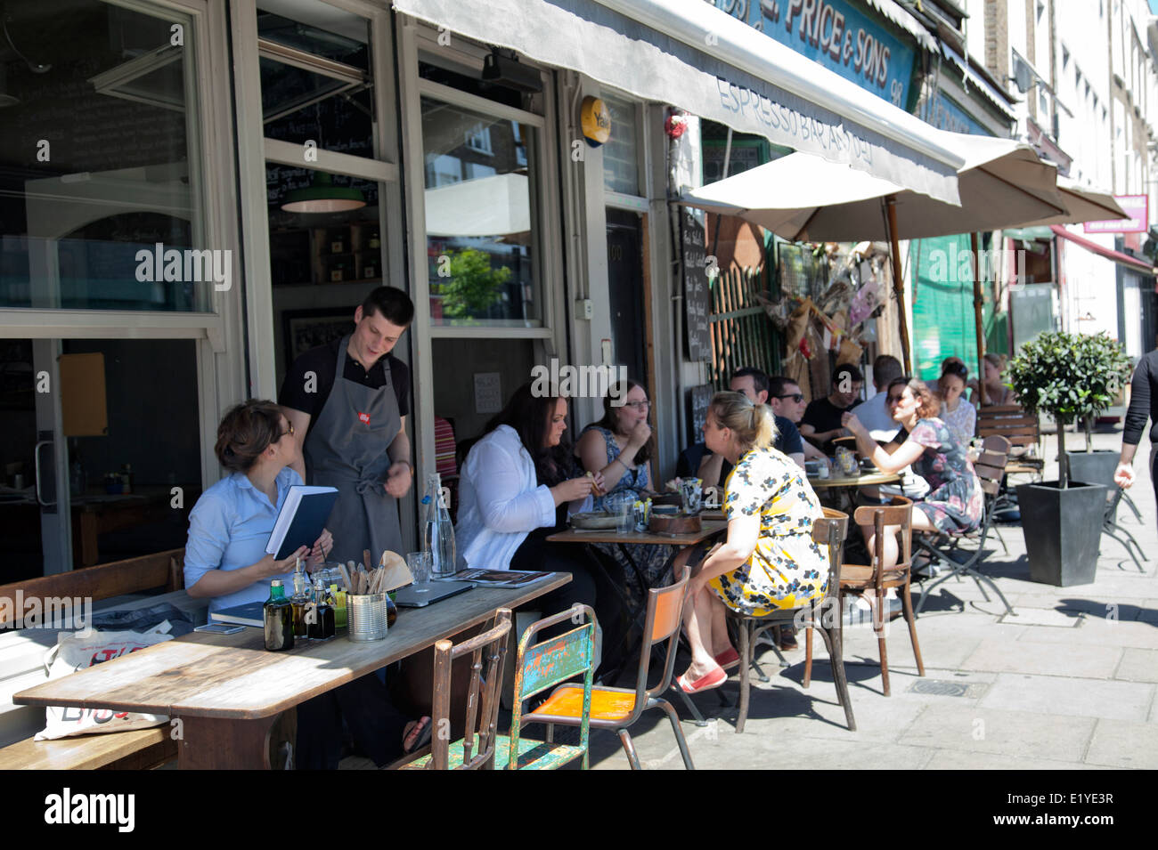 Golborne rd hi-res stock photography and images - Alamy