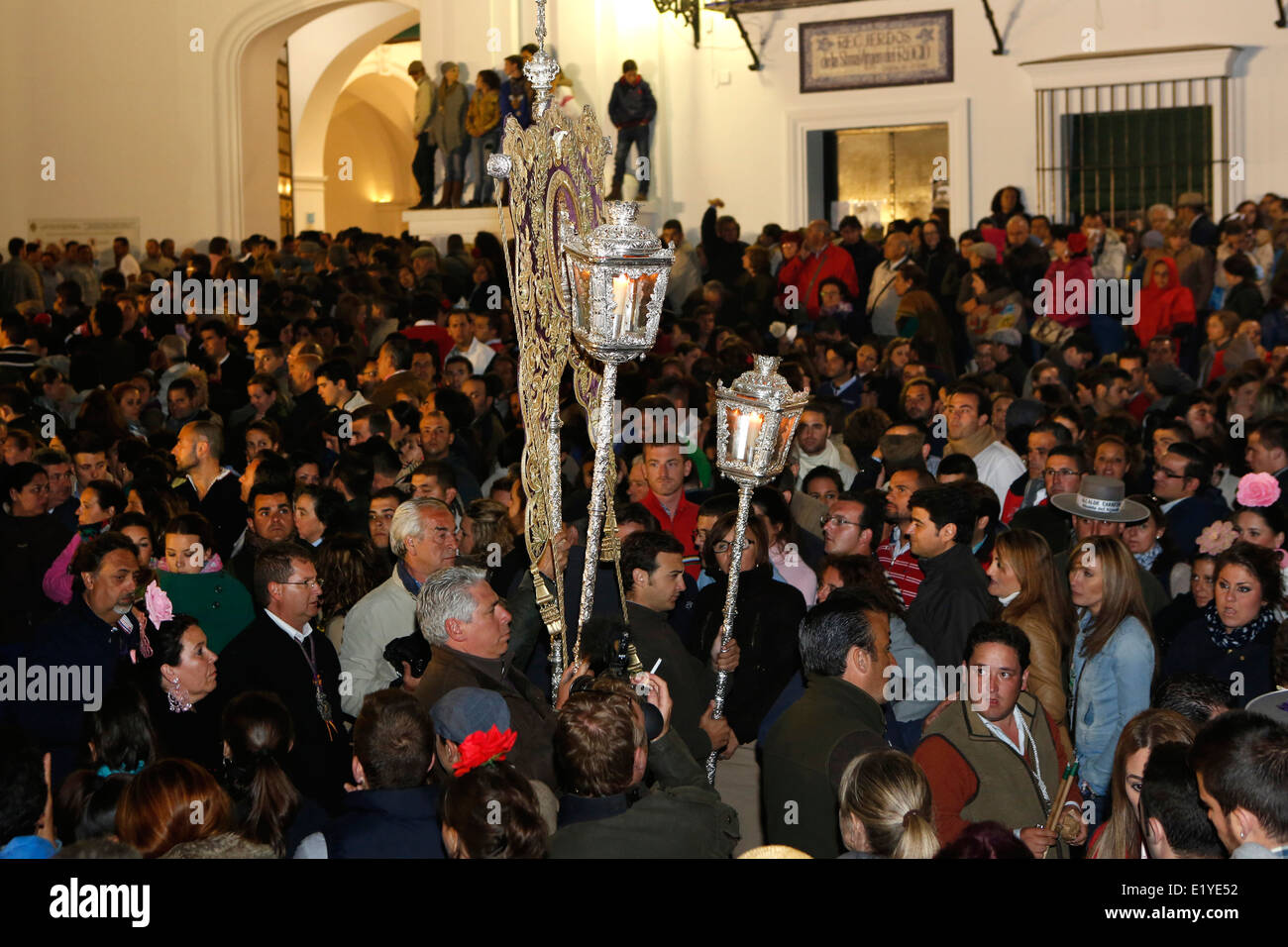 The Almonte Rosary ceremony with confraternities from Andalusia ...