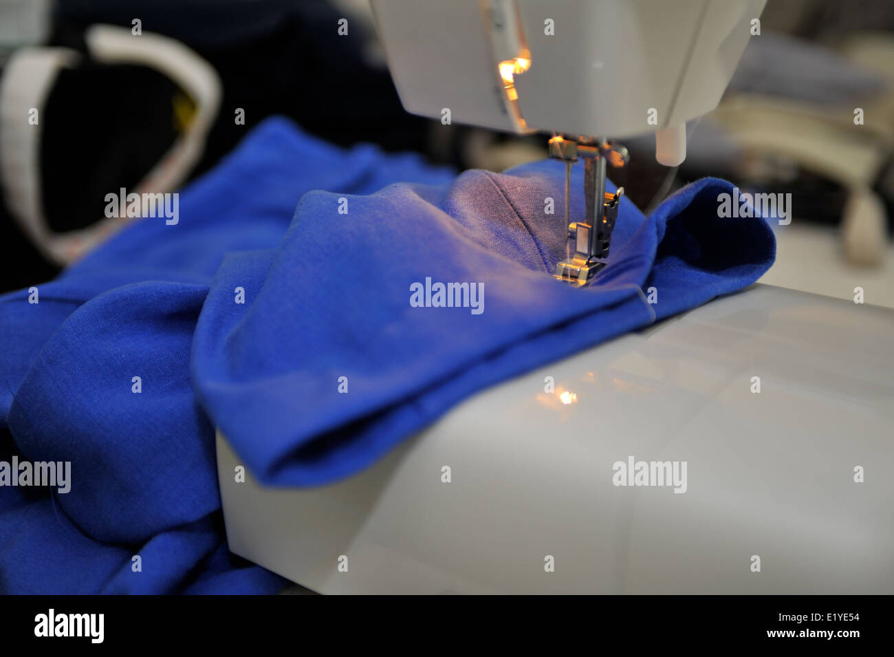 Repairing fabric hi-res stock photography and images - Alamy
