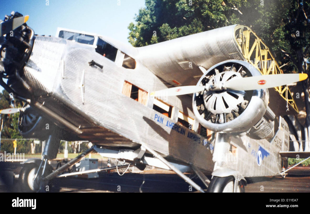 The Ford 5-AT Trimotor was a pioneering aircraft used for both ...