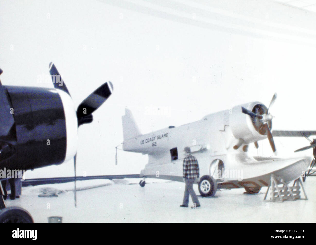 Grumman j2f duck hi-res stock photography and images - Alamy