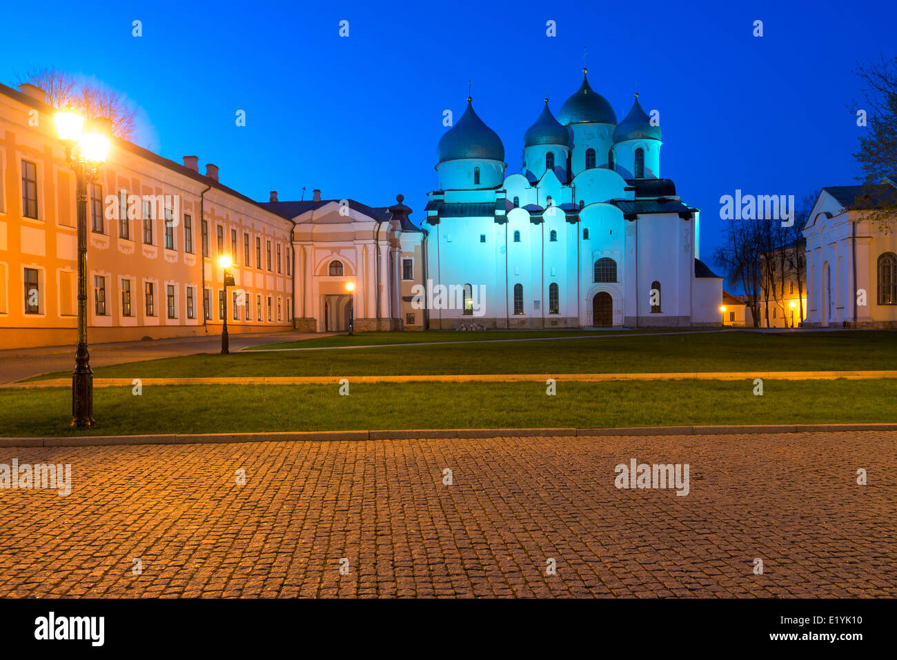 Night Scene Architecture Novgorod Kremlin Stock Photo - Alamy