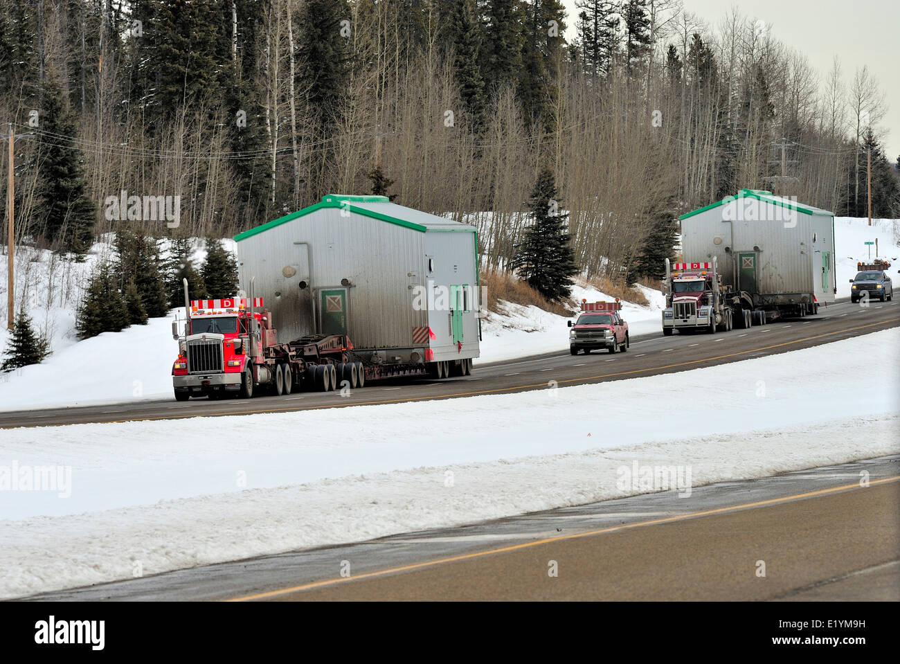 Oversize Load Semi Truck High Resolution Stock Photography and Images - Alamy