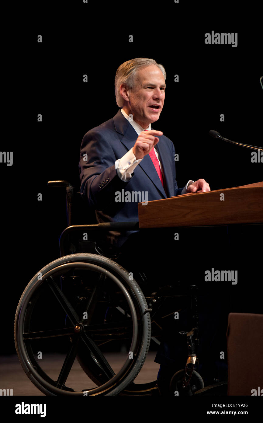 Greg abbott texas republican convention hi-res stock photography and ...