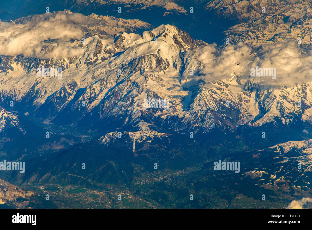 Aerial view of the mont blanc hi-res stock photography and images - Alamy