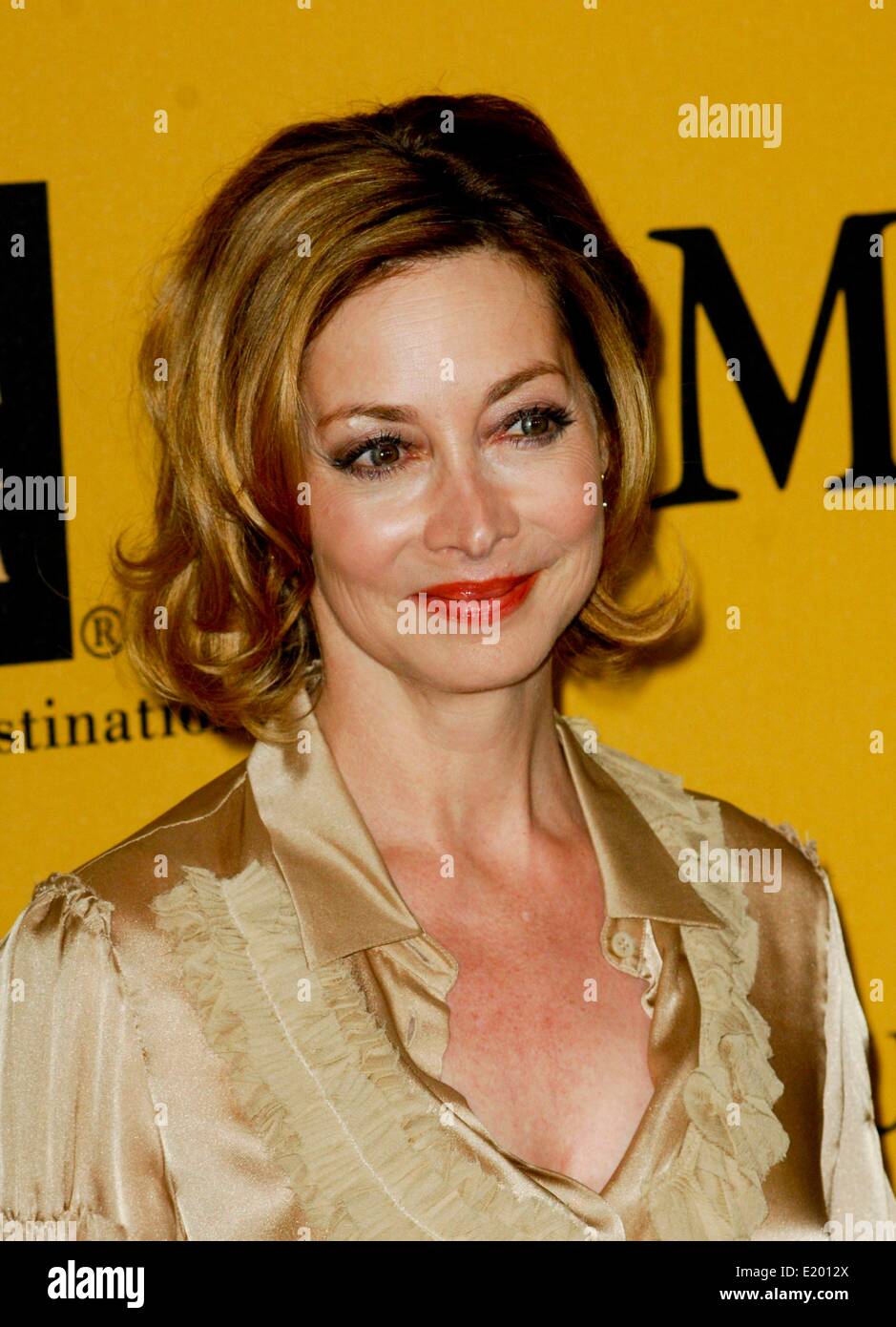 Lucy lawrence hi-res stock photography and images - Alamy