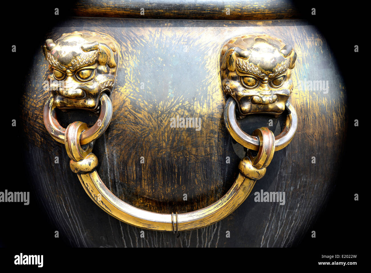 bronze jar at The Forbidden city Beijing China Stock Photo - Alamy