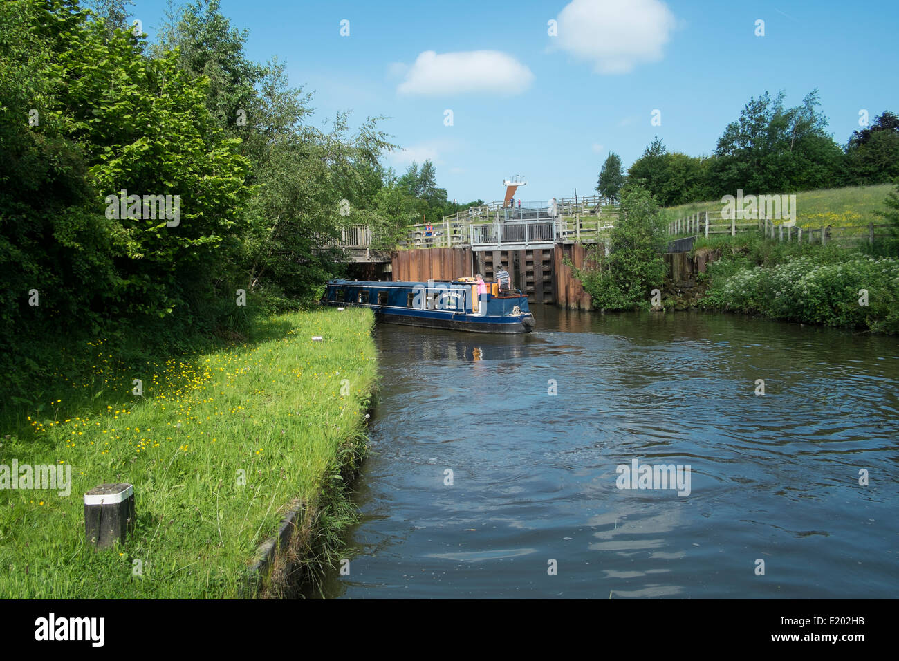 Barge on the Ribble Link Canal Stock Photo - Alamy