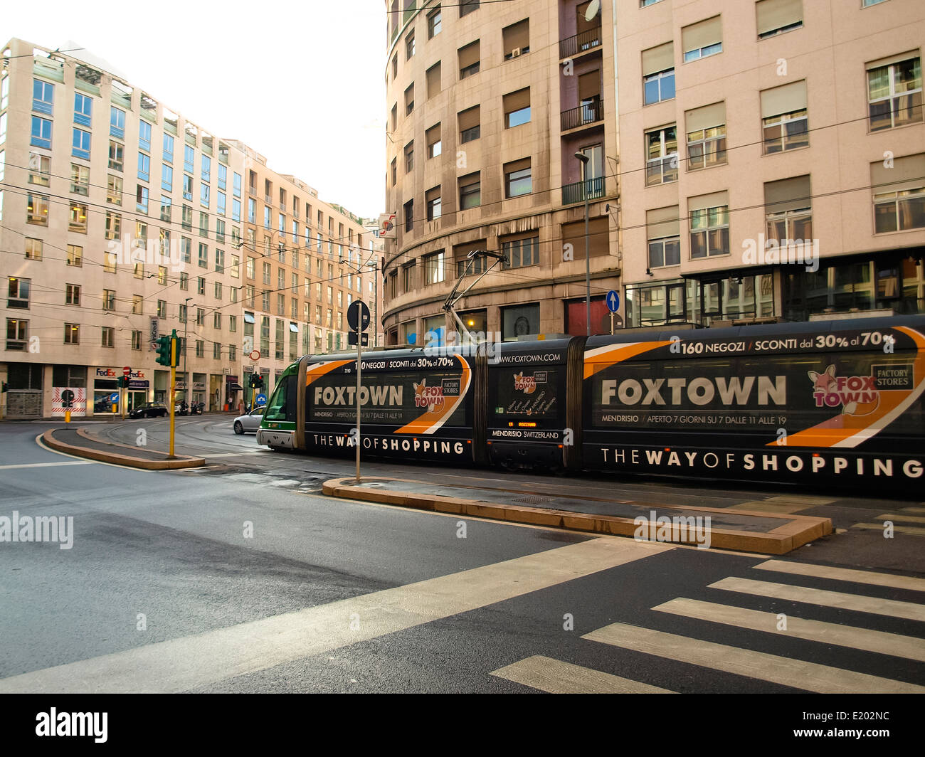 Traffic milan hi-res stock photography and images - Alamy