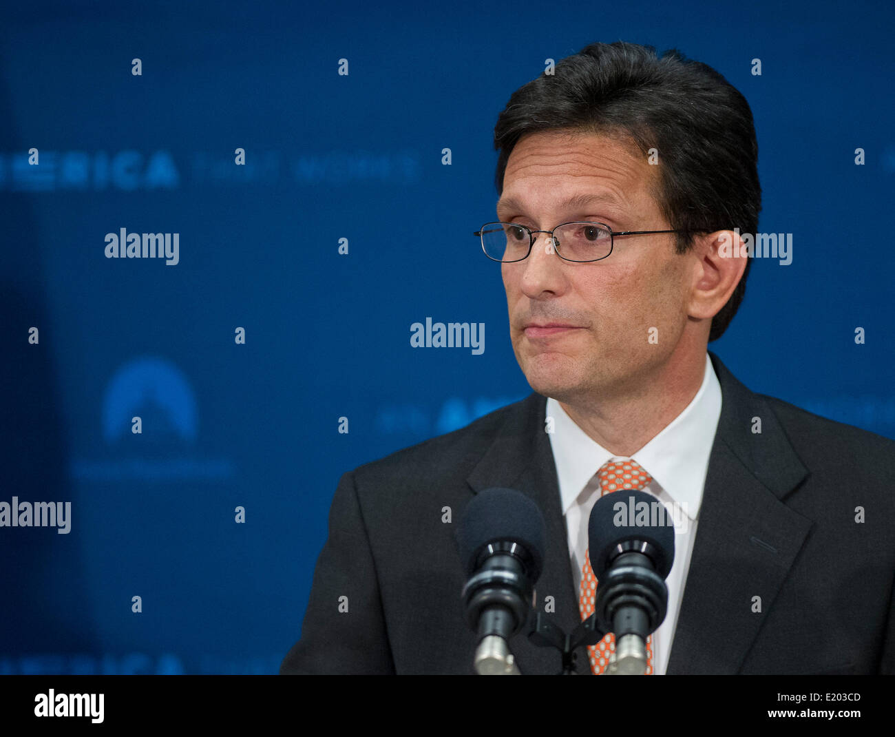 Us house majority leader hi-res stock photography and images - Alamy
