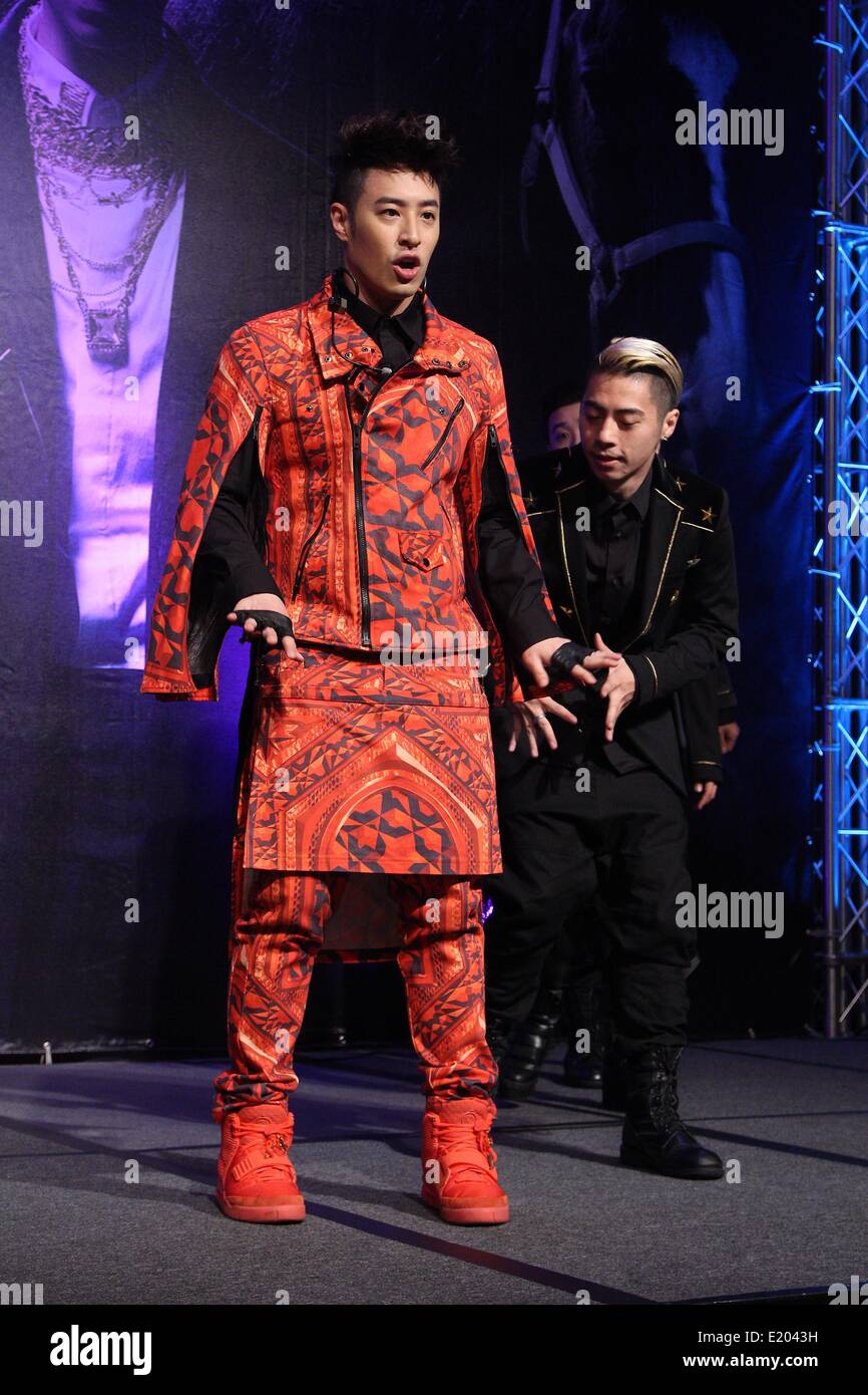 Taipei, China. 9th June, 2014. Singer Wilber Pan attends his new album ...