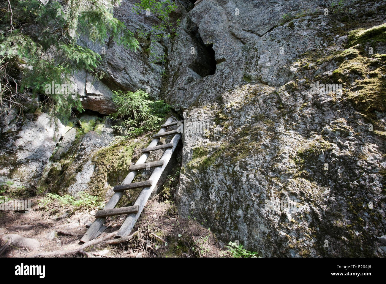 Cave entrance in Linnavuori, Lassila Ruokolahti Finland Stock Photo - Alamy