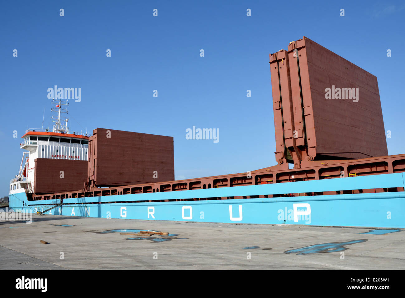 Cargo Hatches High Resolution Stock Photography and Images - Alamy