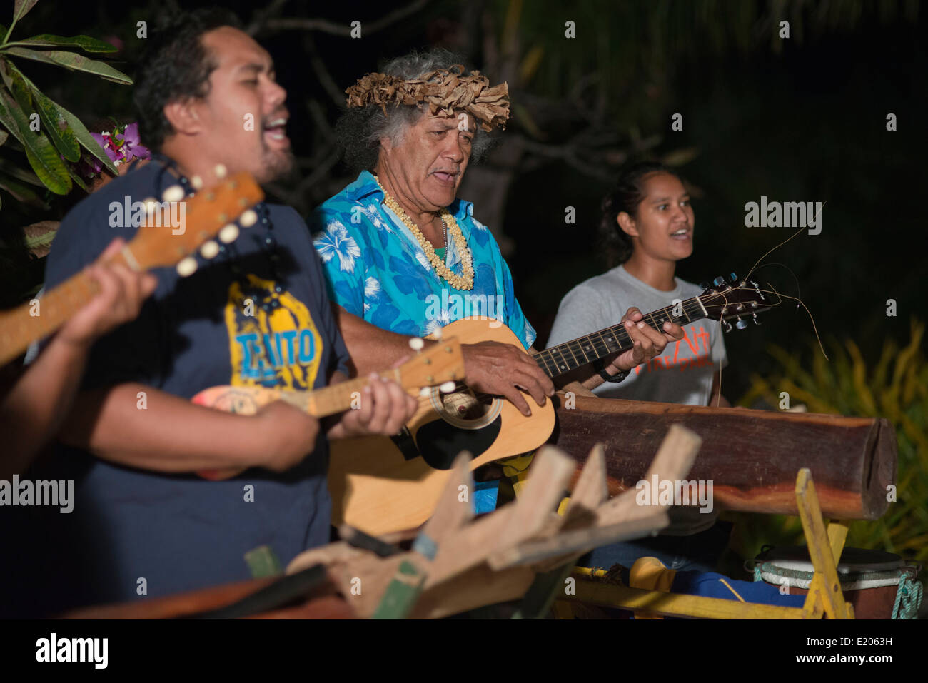 Pacific islands music hi-res stock photography and images - Alamy