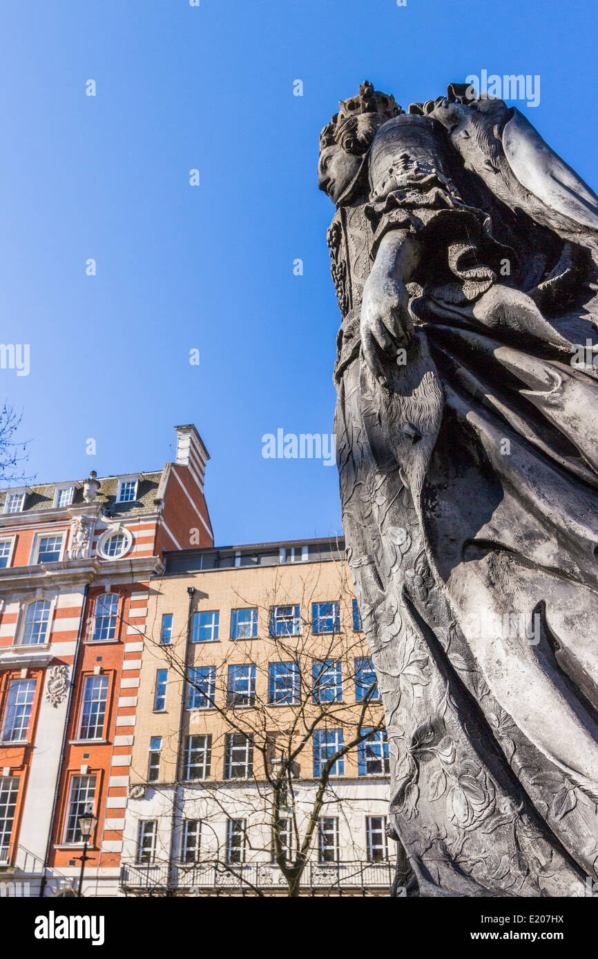 Queen square london hi-res stock photography and images - Alamy