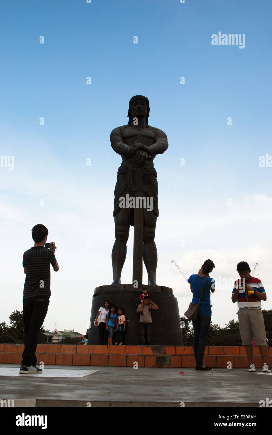 Lapu Lapu statue Rizal Park, Manila, Philippines, Asia Stock Photo - Alamy