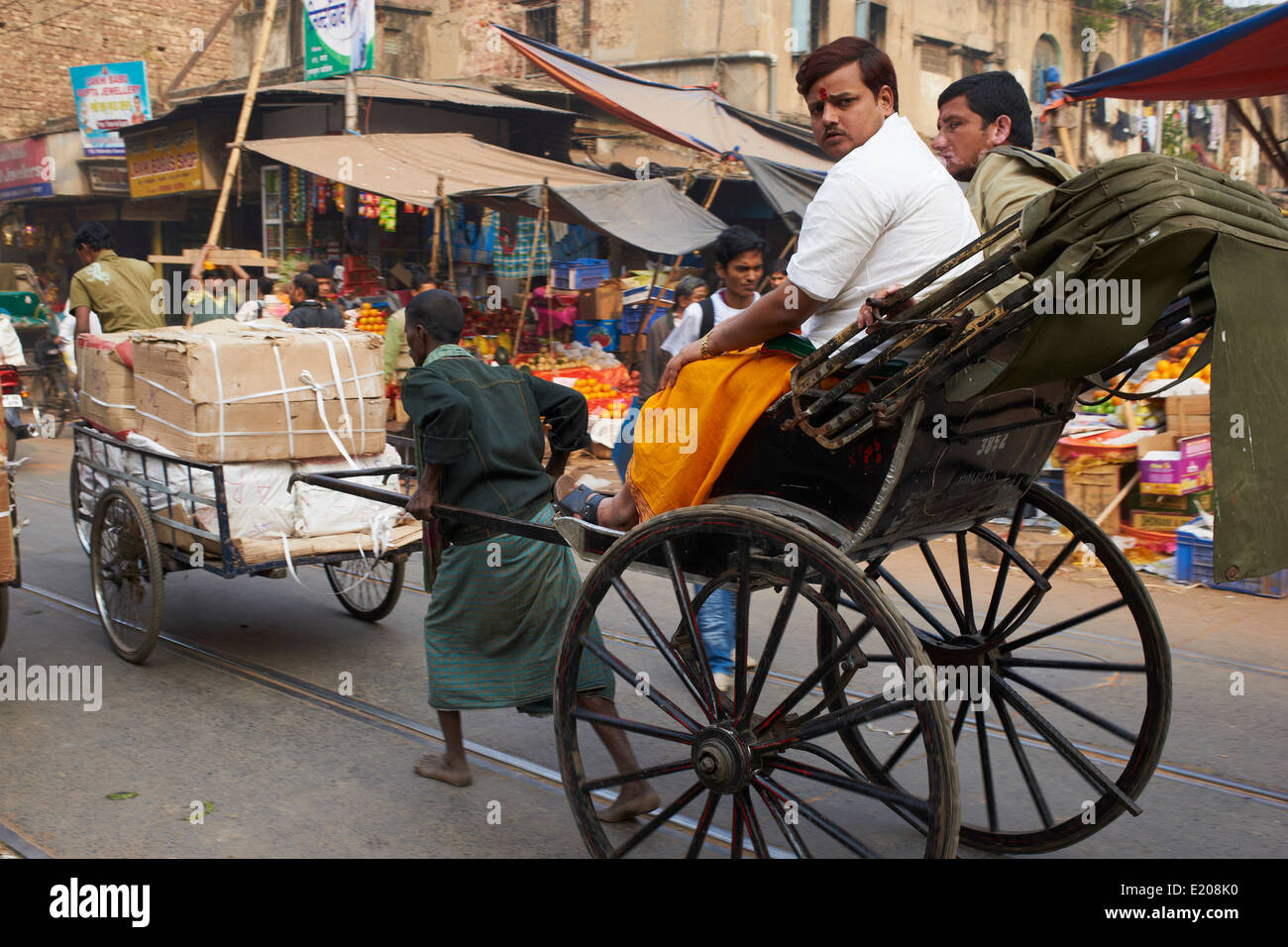 Pulling Rickshaw Calcutta High Resolution Stock Photography and Images ...