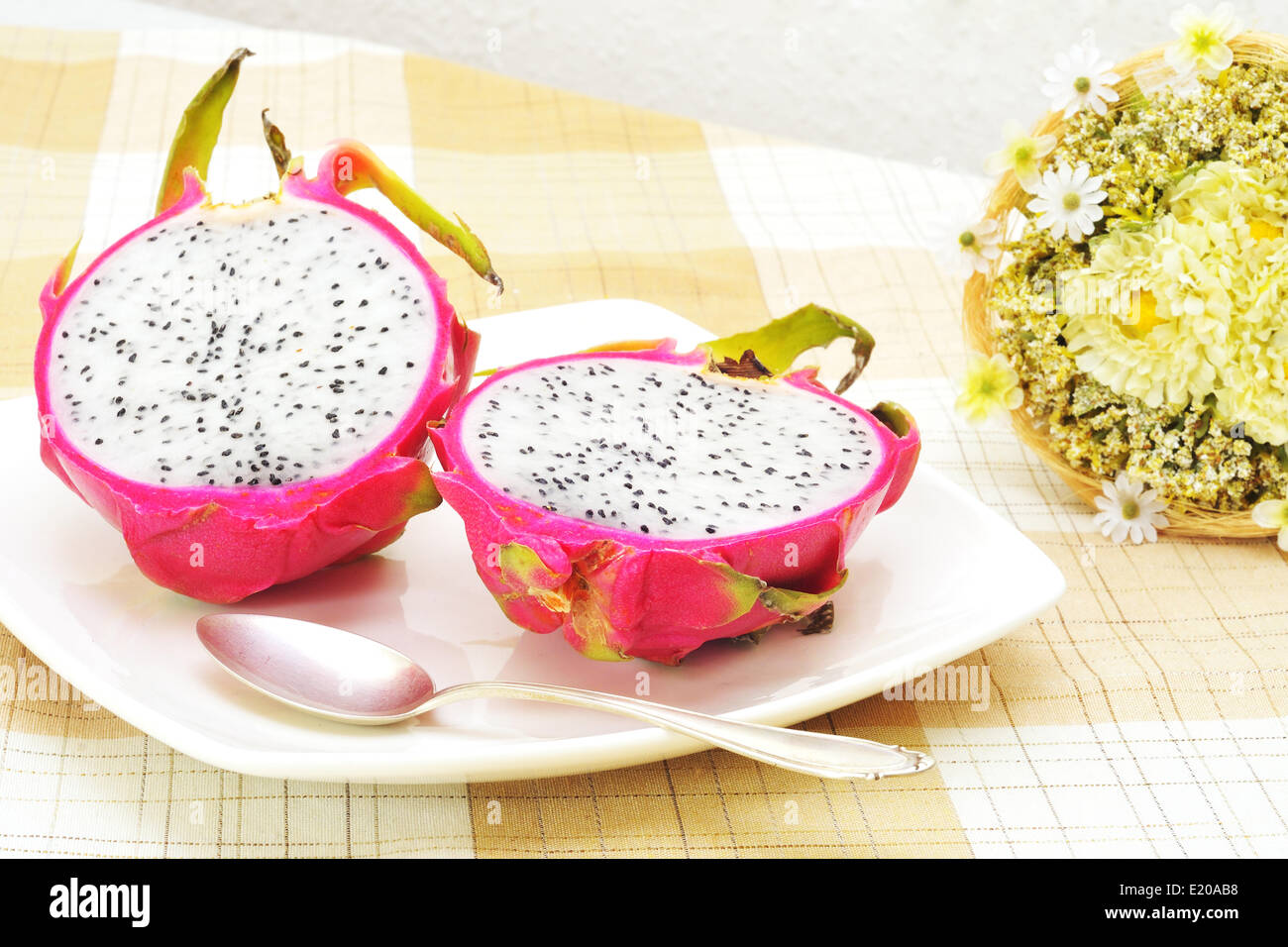 Erdbeerbirne High Resolution Stock Photography and Images - Alamy