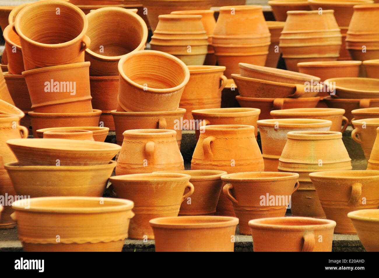 Clay Pots Market High Resolution Stock Photography and Images - Alamy