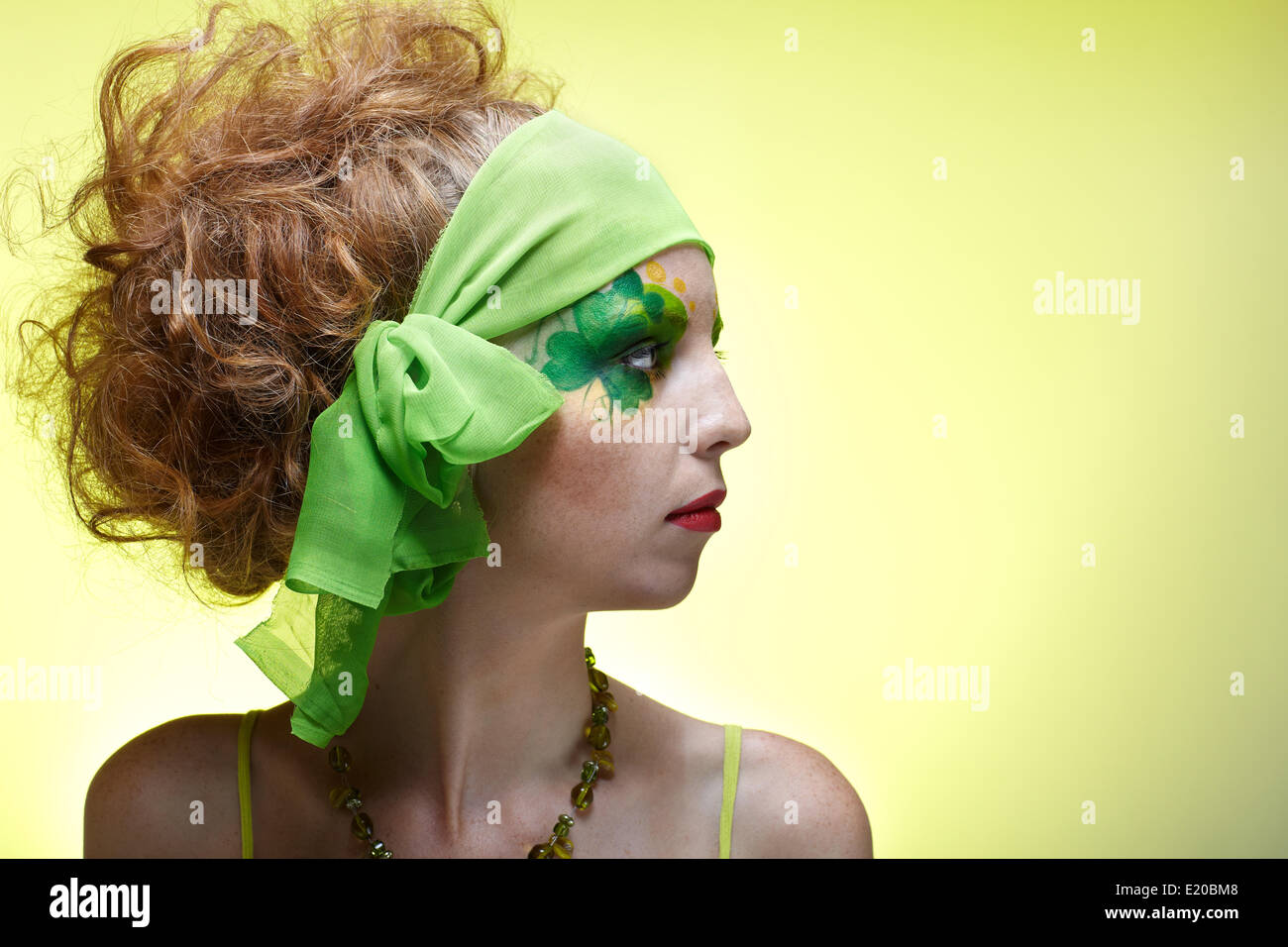 Saint patrick girl hi-res stock photography and images - Alamy