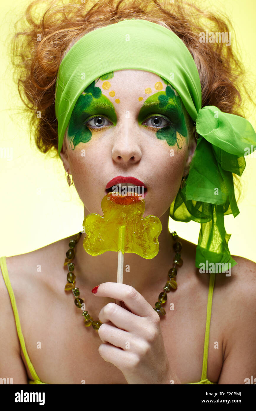 saint patrick's day girl Stock Photo - Alamy