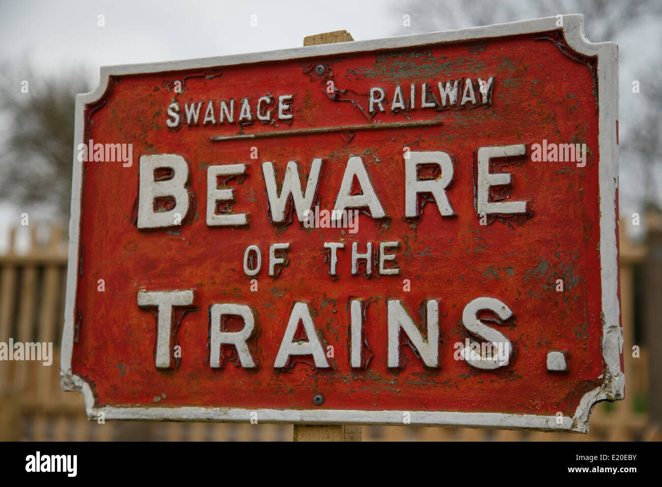 Beware trains sign railway station hi-res stock photography and images ...