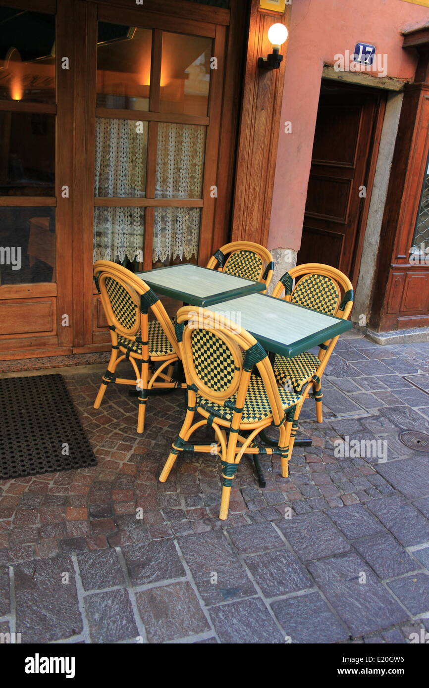Generic restaurant hi-res stock photography and images - Alamy
