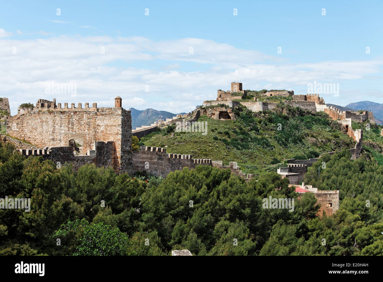 Spanish castle hi-res stock photography and images - Alamy