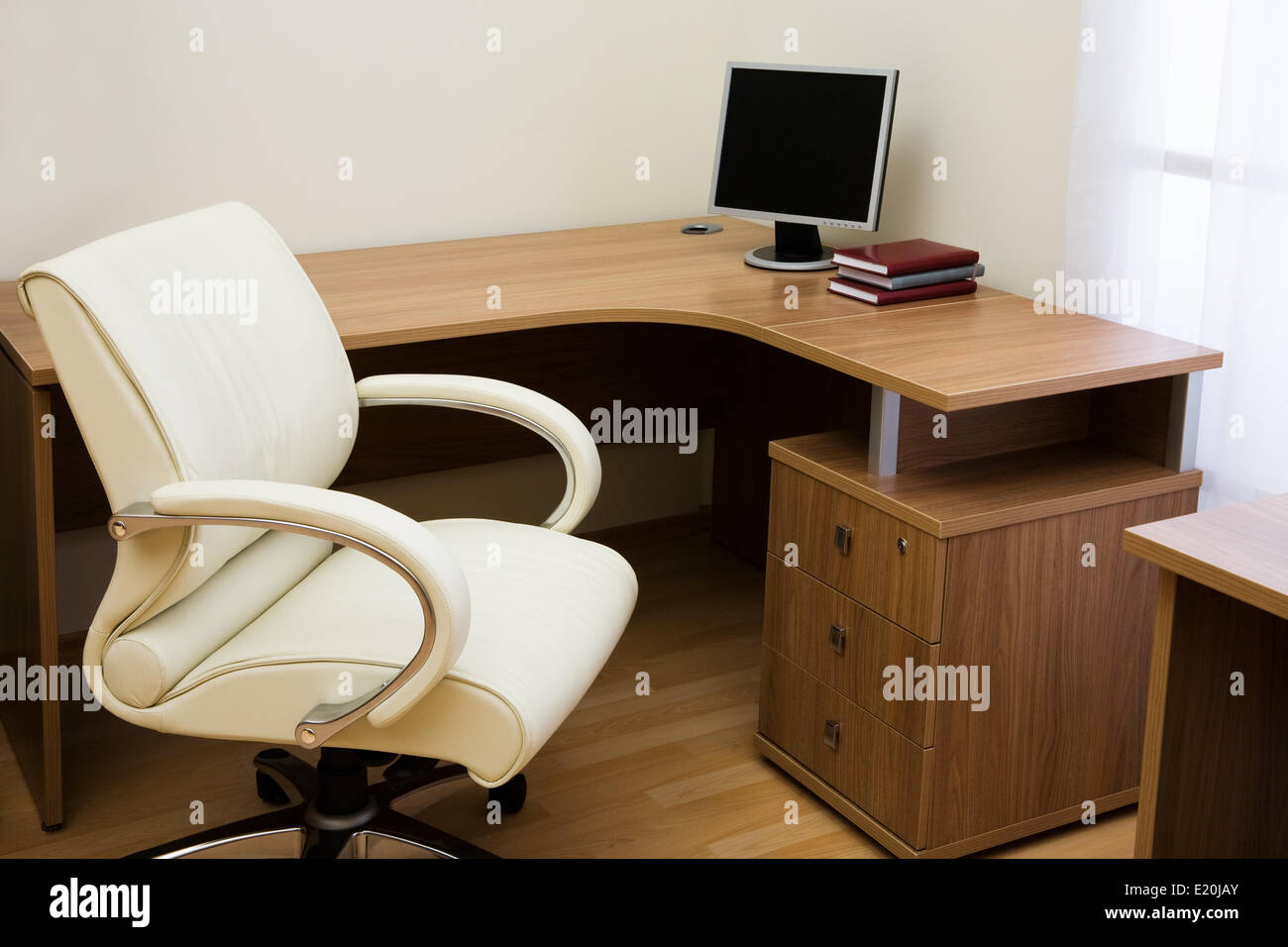 monitor on a table Stock Photo - Alamy