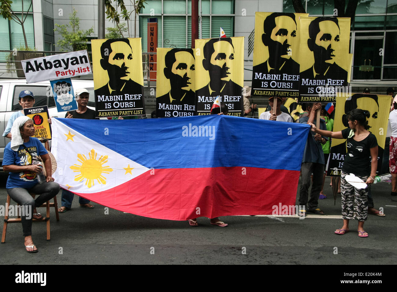 Chinese embassy makati hi-res stock photography and images - Alamy
