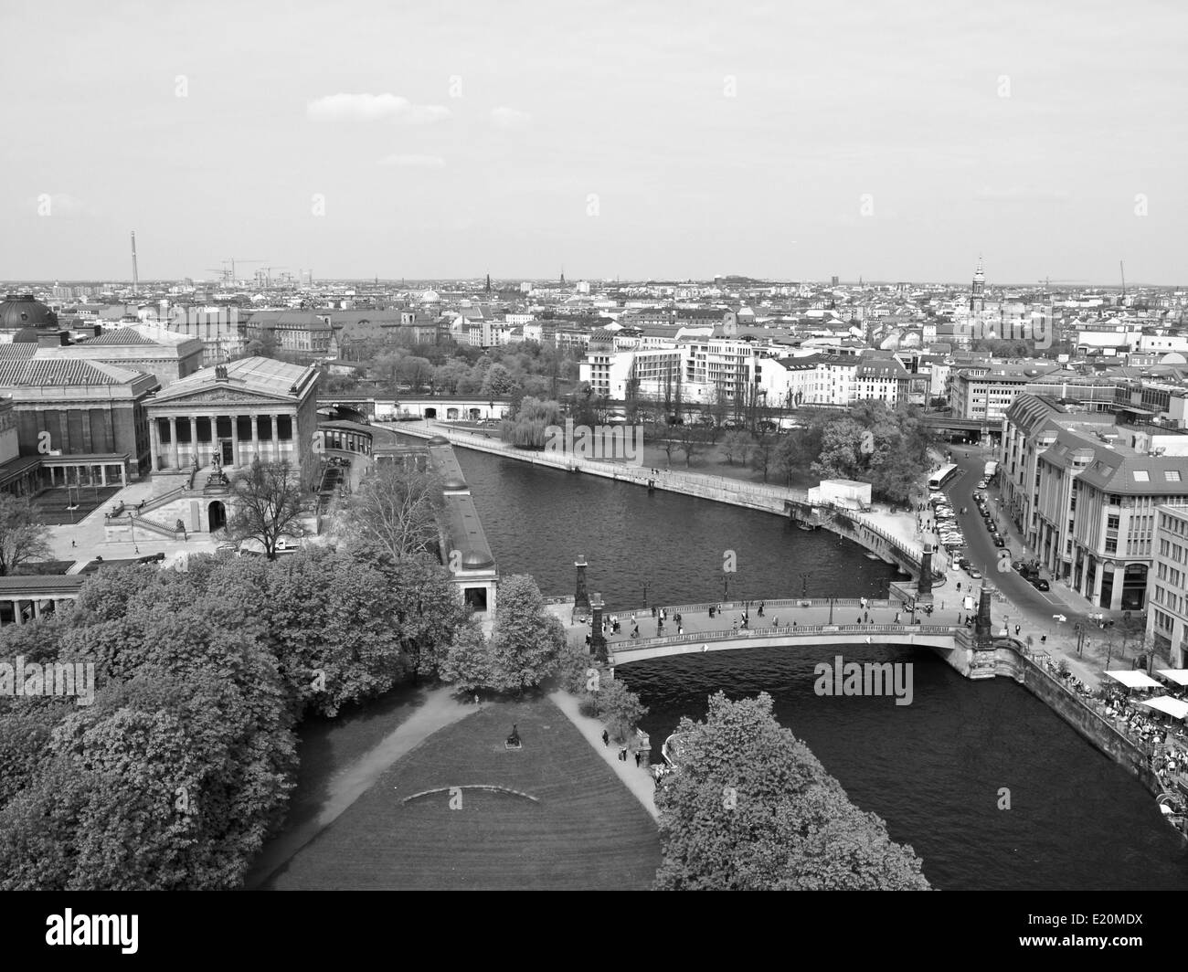 Berlin center monument Black and White Stock Photos & Images - Alamy