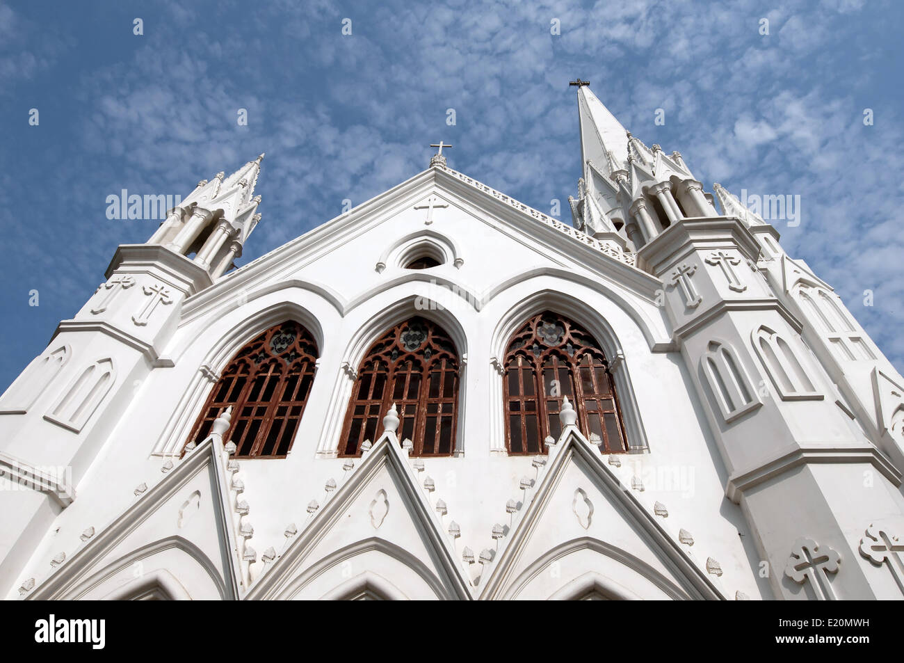 Santhome cathedral basilica chennai hi-res stock photography and images - Alamy