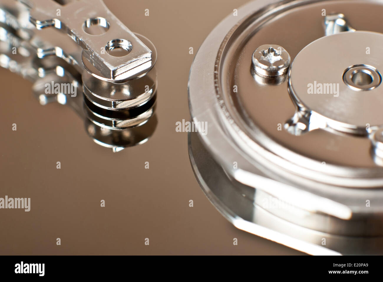 Hard drive clean room hi-res stock photography and images - Alamy