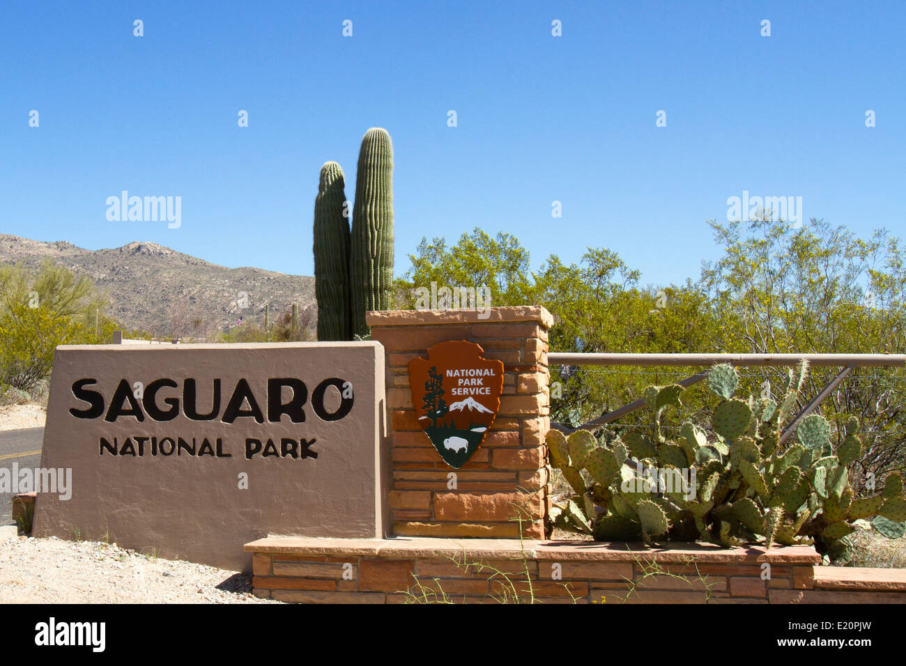 Saguaro national park sign hi-res stock photography and images - Alamy