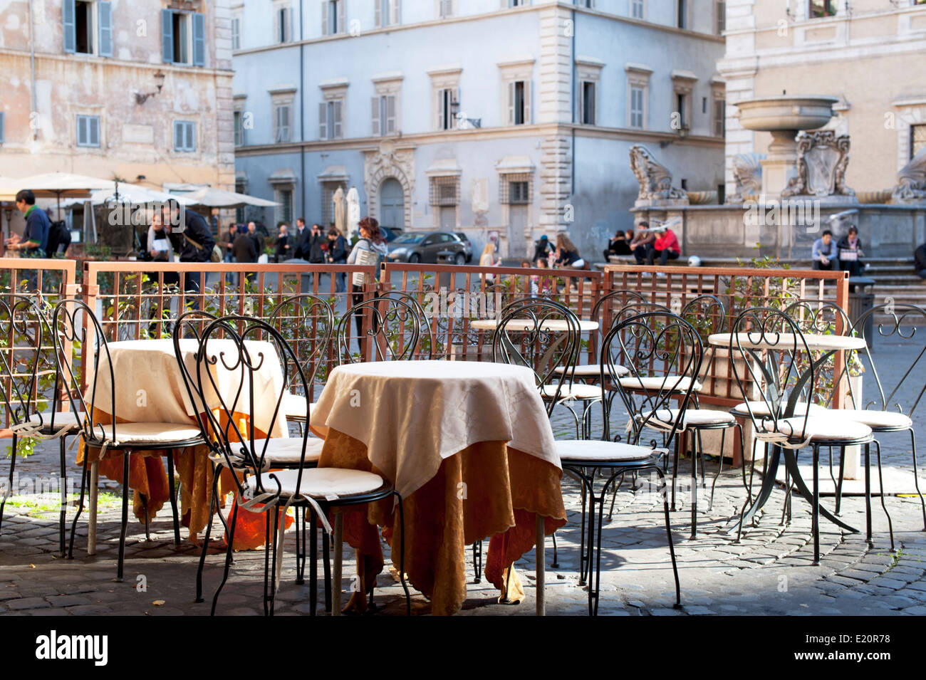 Cafe in piazza in Santa Maria in Trastevere in Rome with tourists ...