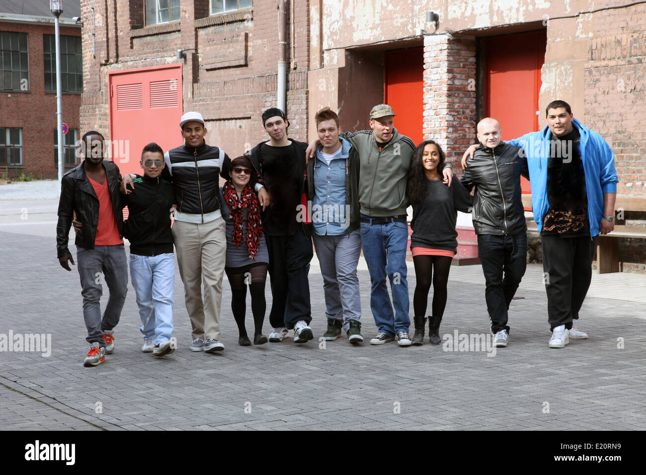 Portrait of a group of ten young people Stock Photo - Alamy