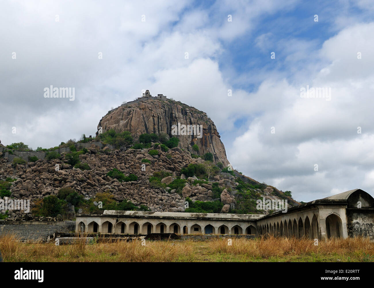 Gingee fort hi-res stock photography and images - Alamy