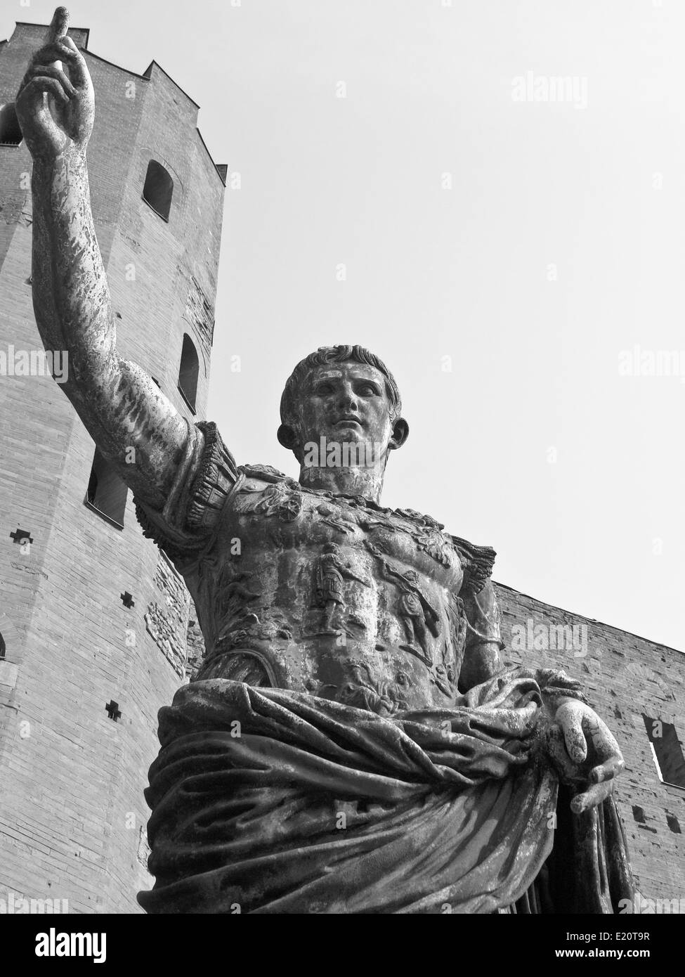 Caesar Augustus statue Stock Photo - Alamy