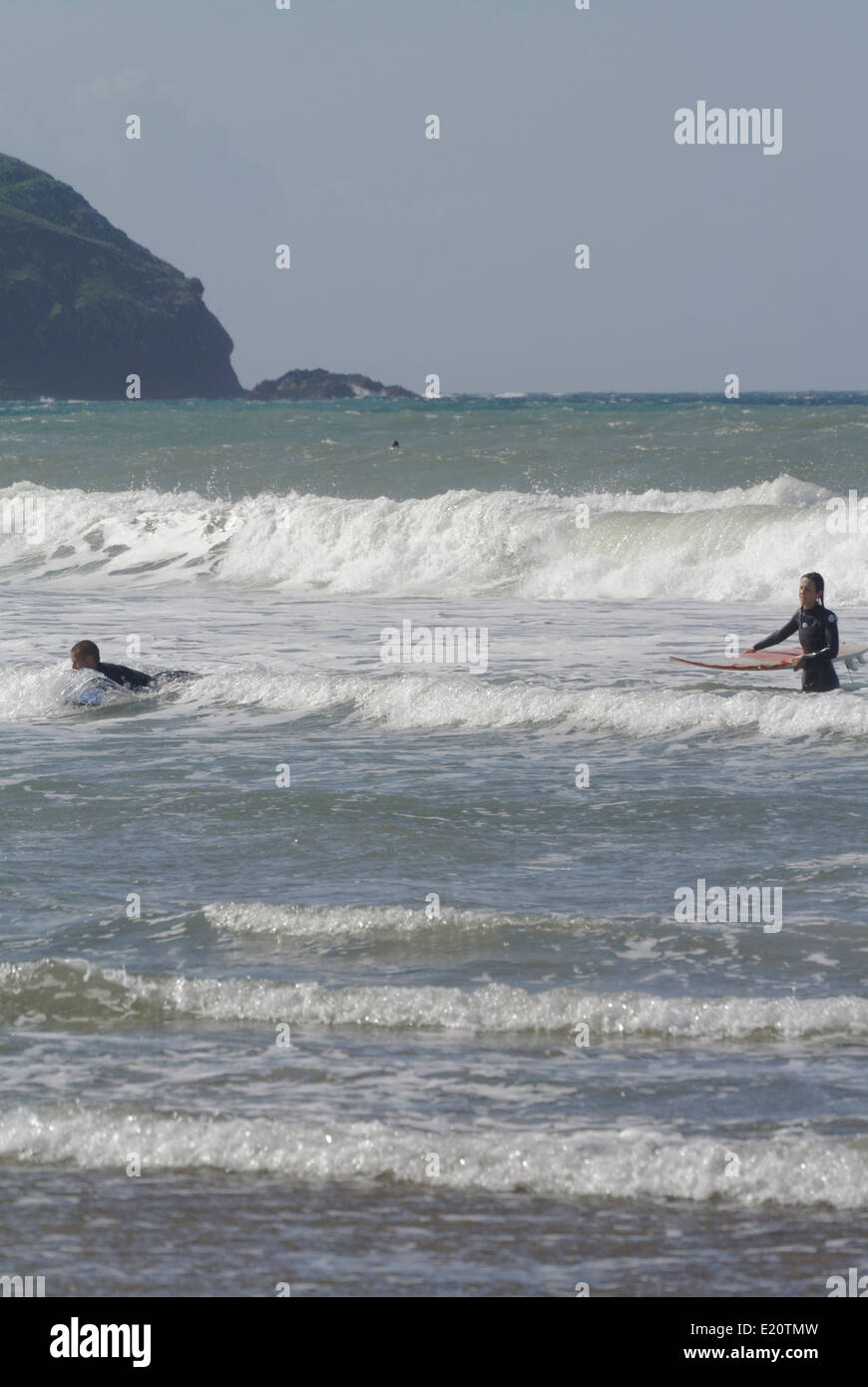 Ideal surfing conditions at Porth Neigwl, North Wales Stock Photo - Alamy