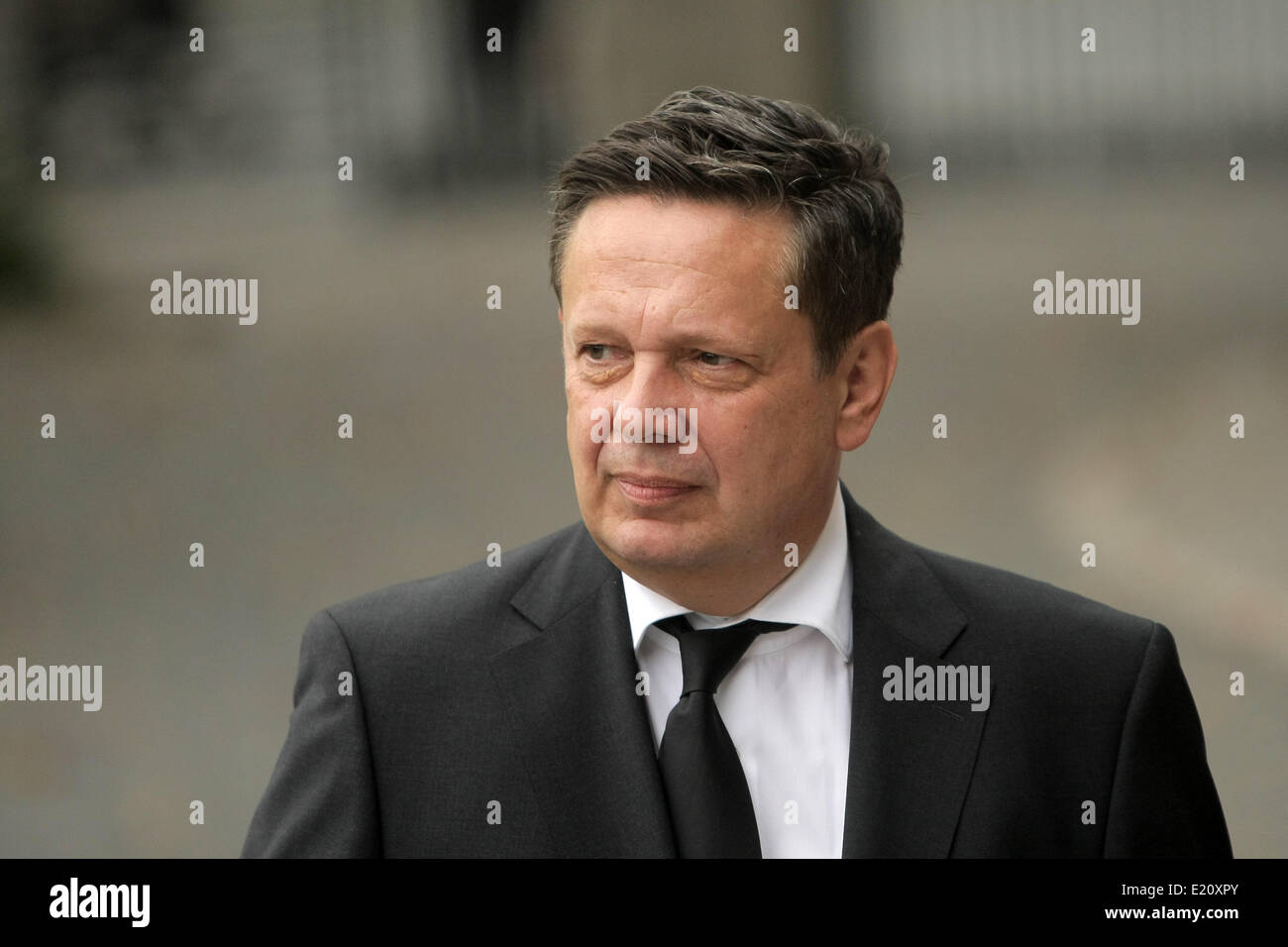 Coeditor of the FAZ newspaper Frank Schirrmacher arrives at the funeral ...