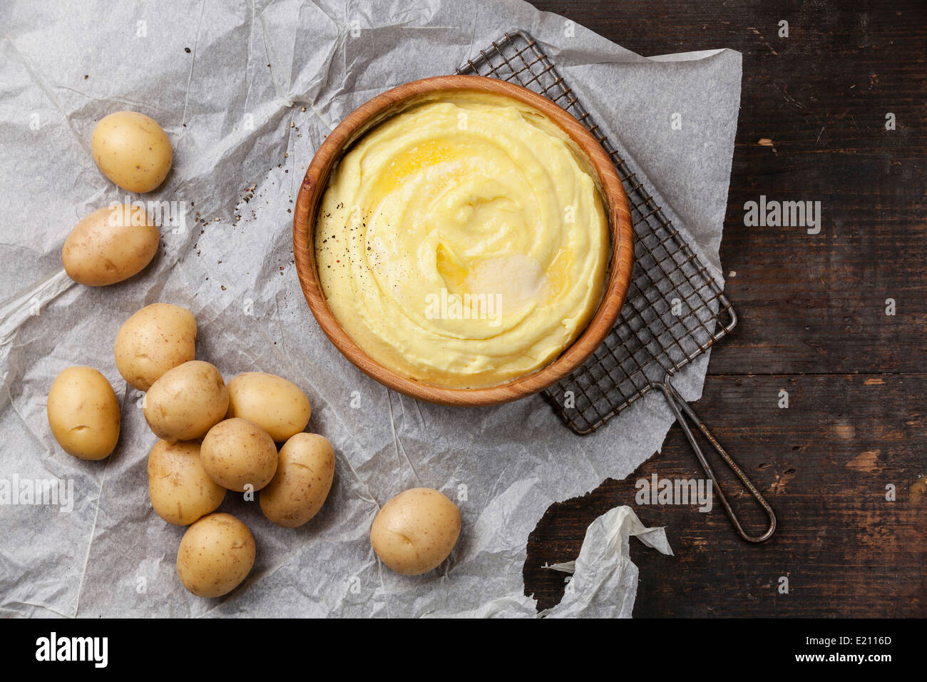 Mashed potatoes on dark background hi-res stock photography and images ...