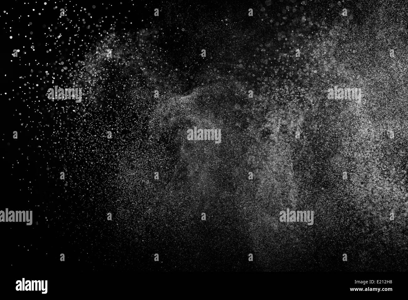 Water spray, black background hi-res stock photography and images - Alamy