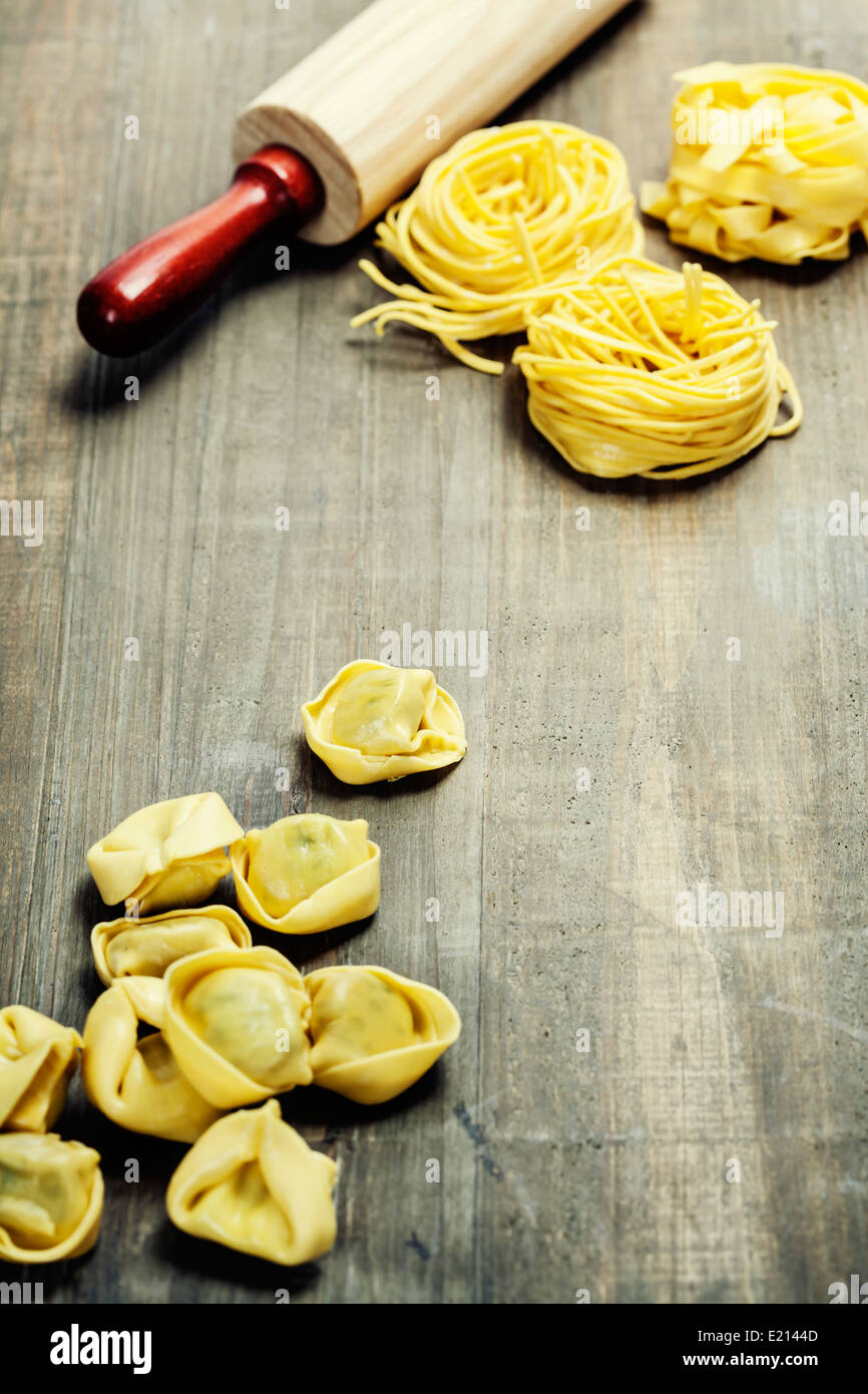 How to make fresh pasta hi-res stock photography and images - Alamy
